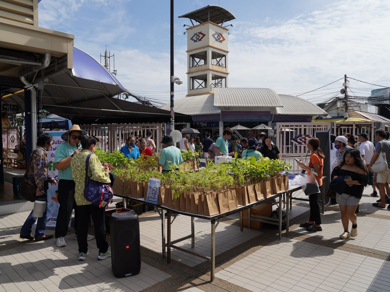 รฟม. จัดกิจกรรม Eco Transportations ขอบคุณประชาชนที่ใช้รถสาธารณะในวัน ...