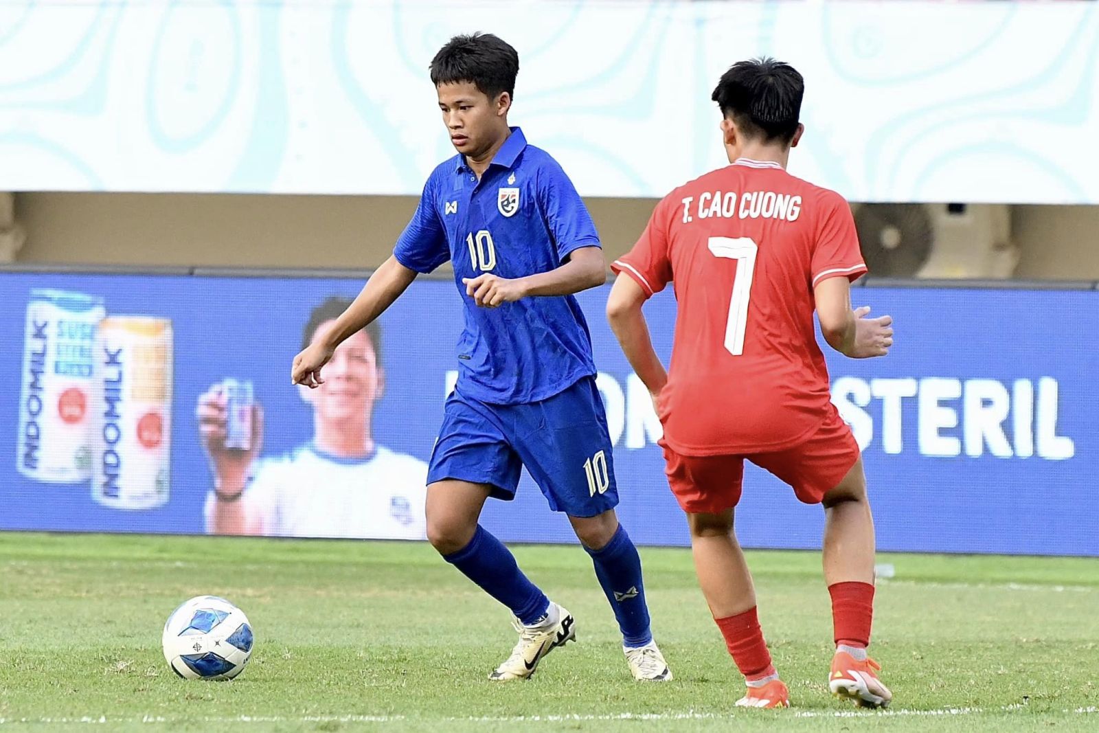 ทีมชาติไทย U17 เฉือน เวียดนาม 2-1 ลิ่วชิง AFF รอบ 5 ปี